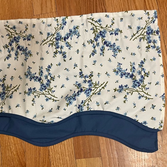 Accents | Vintage Shabby Chic Cottage Core Valance | Poshmark